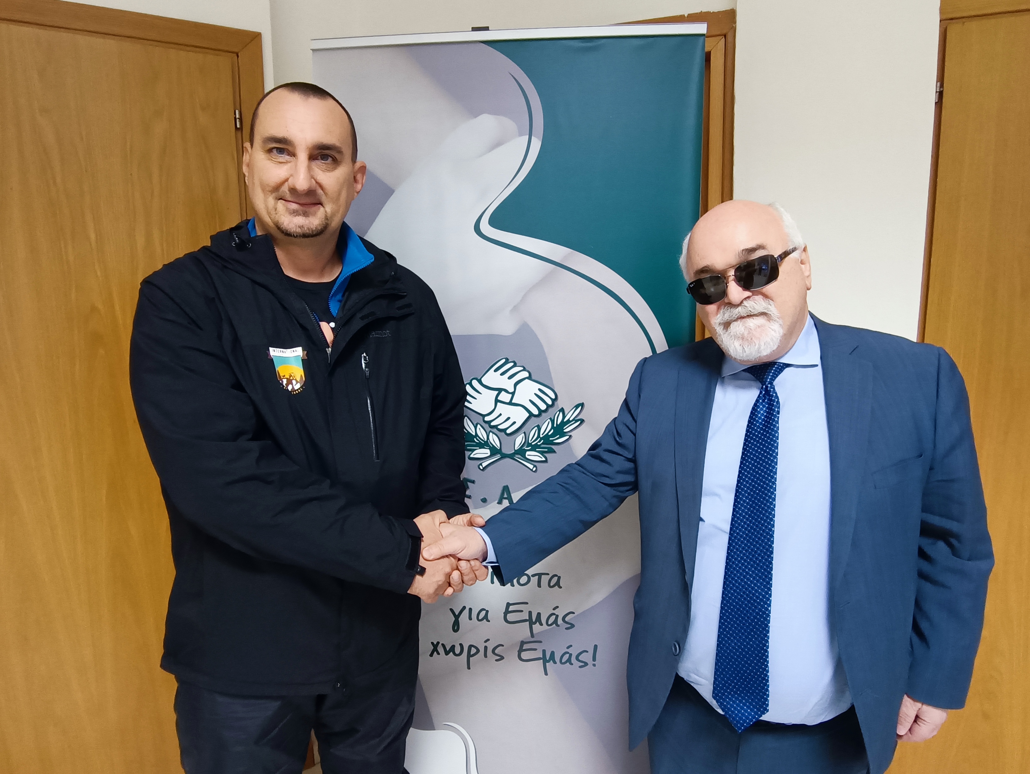 ΑΡΚΤΟΥΡΟΣ και Ε.Σ.Α.μεΑ ενώνουν τις δυνάμεις τους για την υποστήριξη ...